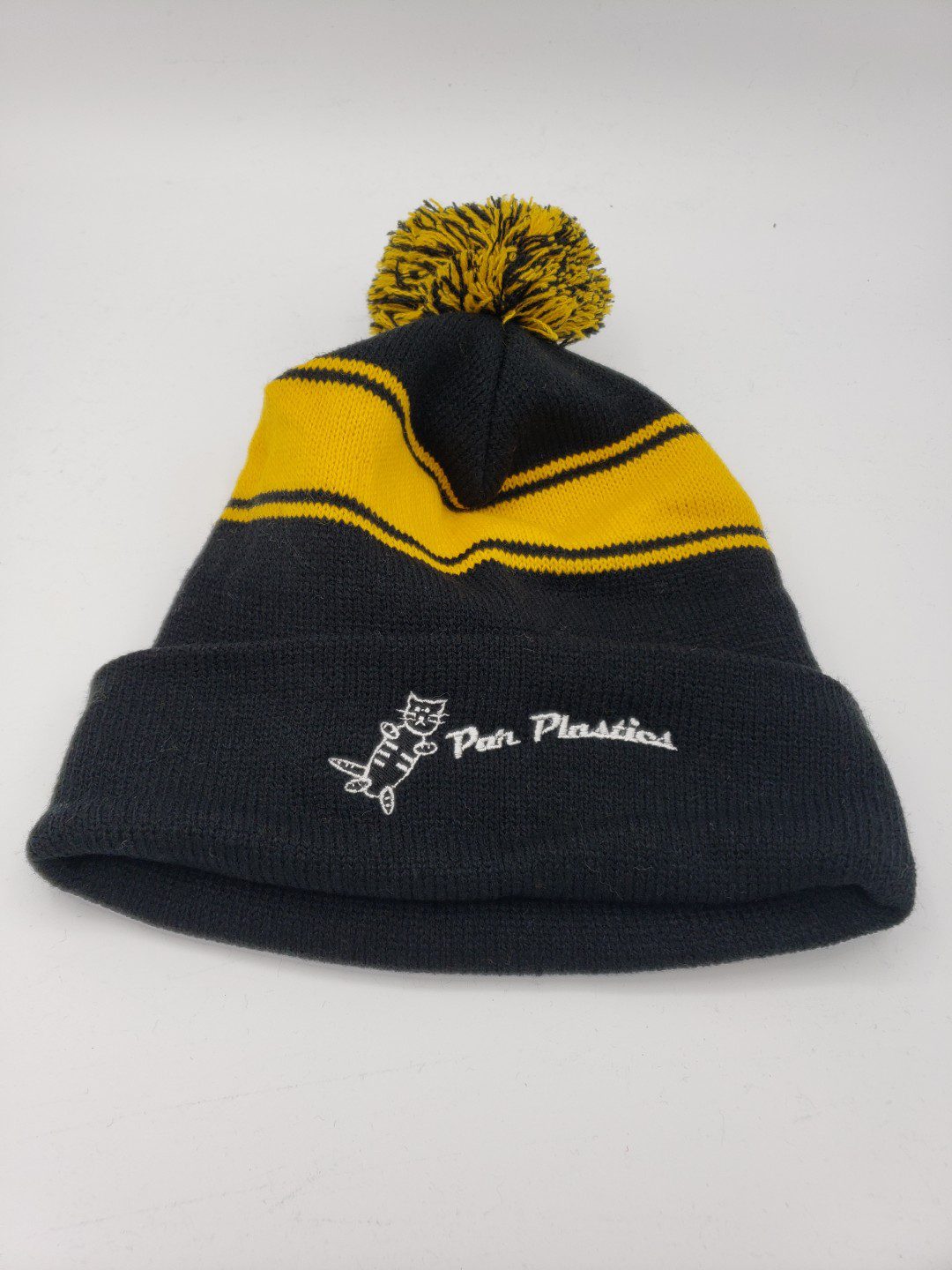Par Plastics Pom Pom Beanie - Par Plastics
